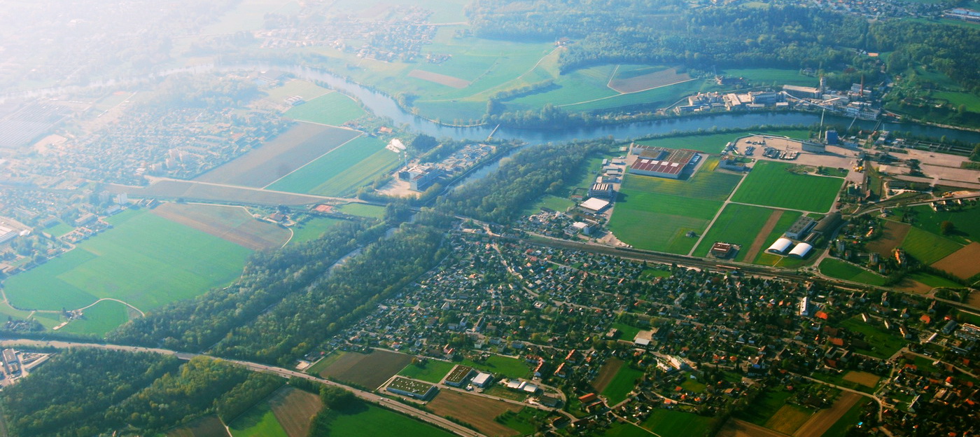 Zuchwil (im lokalen Dialekt Zuchu) ist eine politische Gemeinde im ...